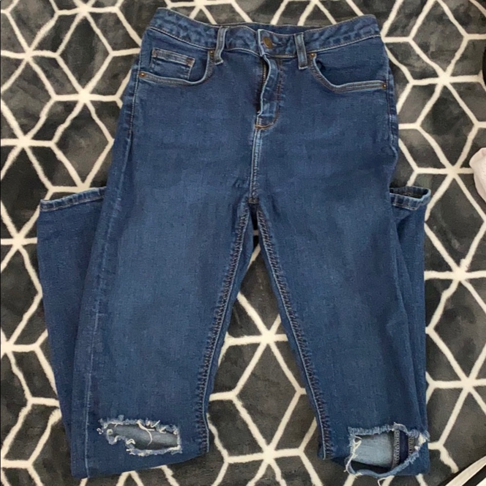 Topshop Jamie Jeans With Ripped Knees - Gem